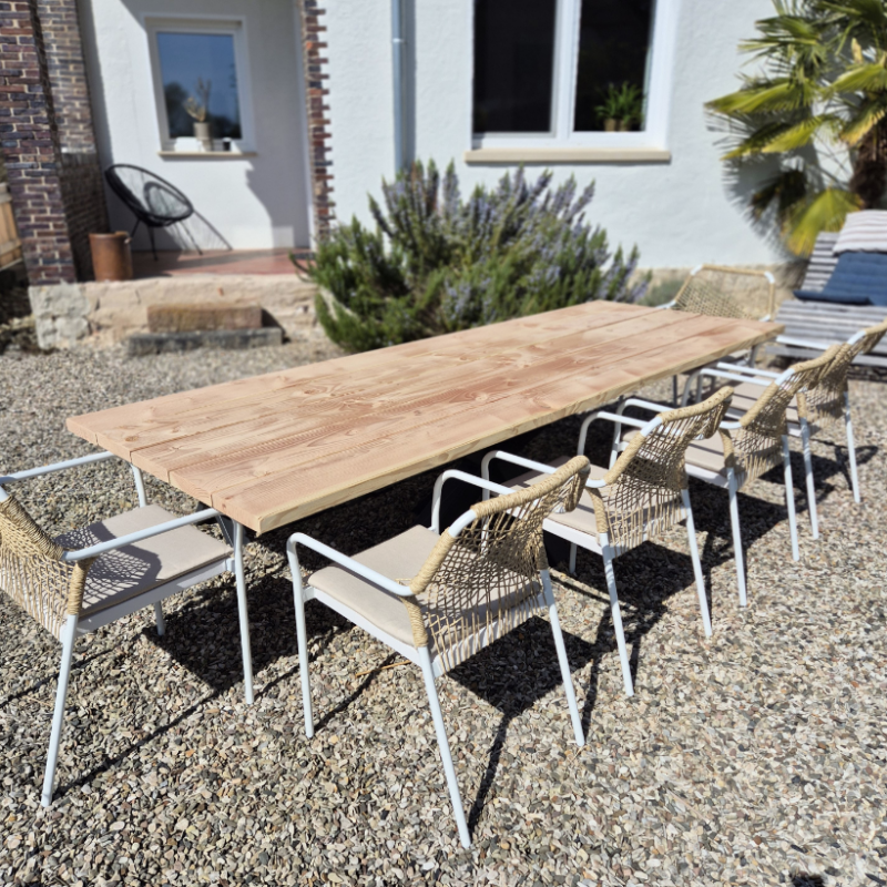 Gartentisch Holz Douglas im Kleinformat